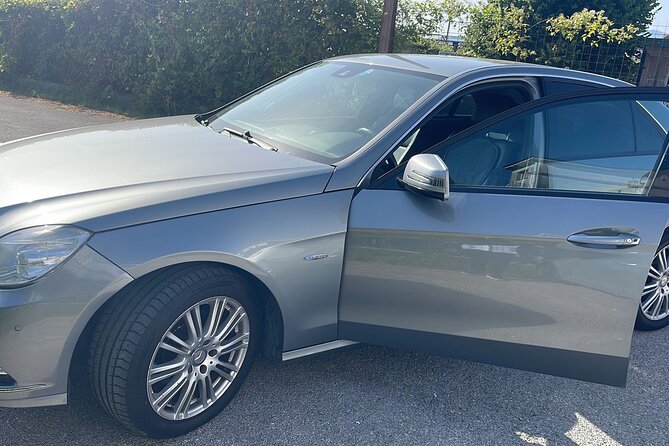 Private Transfer from Naples Airport to Sorrento - Meeting Points & Logistics