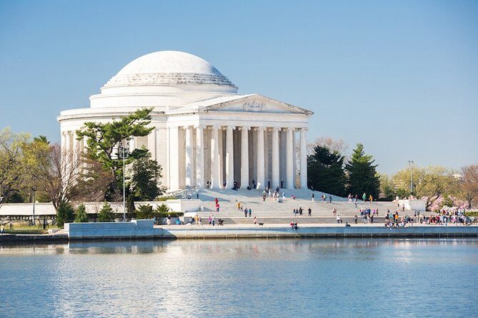 Private Transfer from National Airport DCA to Washington in Business Car - FAQ
