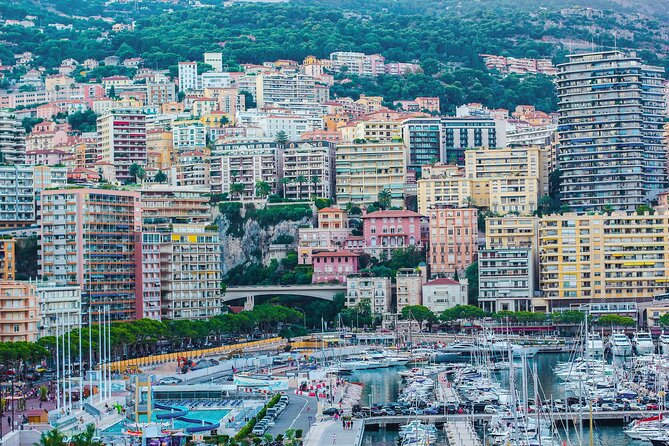 Private Transfer from Nice to Monaco with a 2h Stop in La Trinite - FAQs