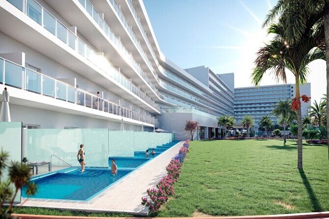 Private Transfer From or To Airport to Riu Palace Aquarelle - Why Choose This Transfer Service?