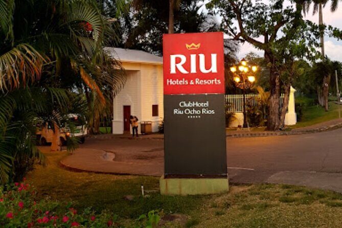 Private Transfer From or To Airport to Rui Ochi Rios - A Practical Guide to the Transfer Experience