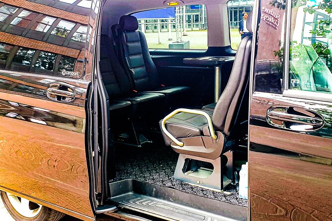 Private Transfer from or to Helsinki Airport - Seamless Helsinki Airport Transfer: A Detailed Review