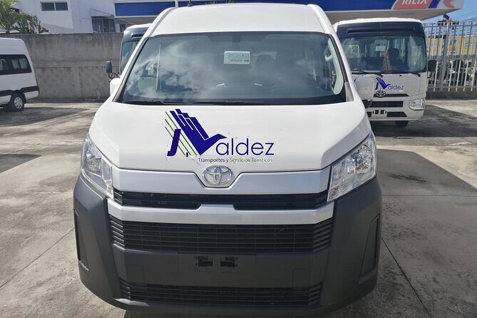 Private Transfer From or to Punta Cana Airport to hotels in Bávaro - What You Can Expect from Your Punta Cana Airport Transfer