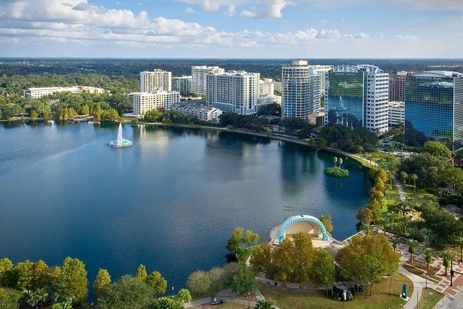 Private Transfer from Orlando-Sanford (SFB) Airport to Watersong Resort - The Sum Up