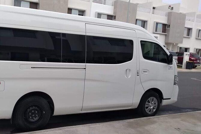 Private Transfer from Playa del Carmen to Cancun International Airport - Who Benefits Most from This Service?