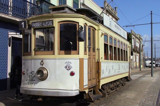 Private Transfer From Porto Airport to Porto City, or Porto City to Airport - How to Book Your Transfer