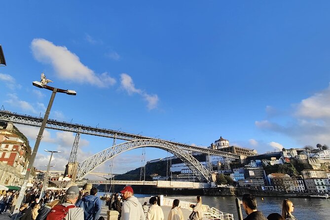 Private Transfer from Porto To Lisbon With Stops Along The Way - A Practical, Authentic Journey from Porto to Lisbon