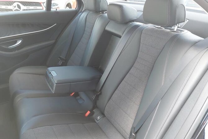 Private Transfer From Prague Airport to Prague City Hotels 1 - 3 Pax - Accessibility and Infant Care