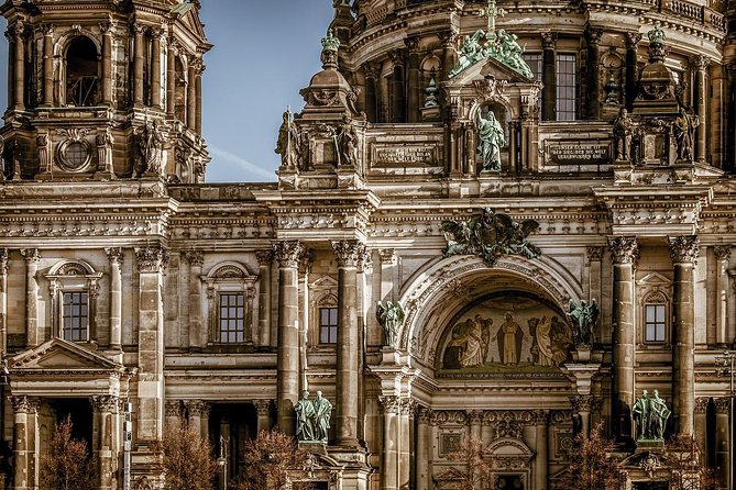 Private Transfer from Prague to Berlin, Hotel-to-hotel, English-speaking driver - Who Will Benefit Most?