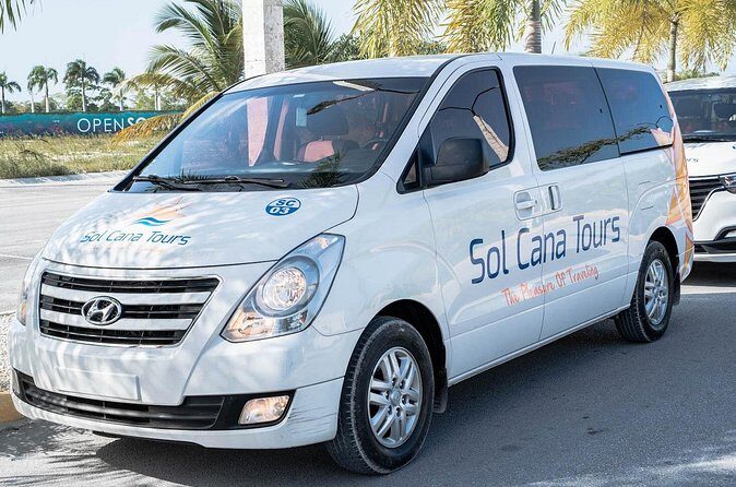 Private Transfer From Punta Cana Airport to Santo Domingo City - Key Points