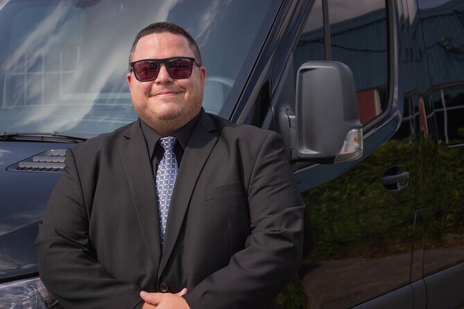 Private Transfer from Quebec City to YQB airport - Who Is This Service Best For?