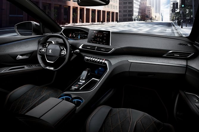 Private Transfer from Reykjavik Hotels to Keflavik Airport - Key Points