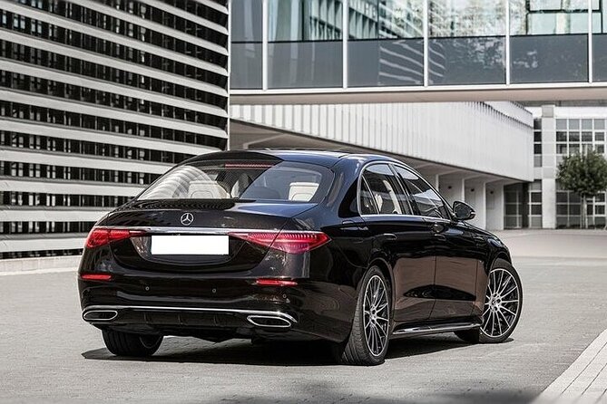 Private Transfer from Rome Fiumicino Airport FCO to Rome - The Booking and Meeting Process