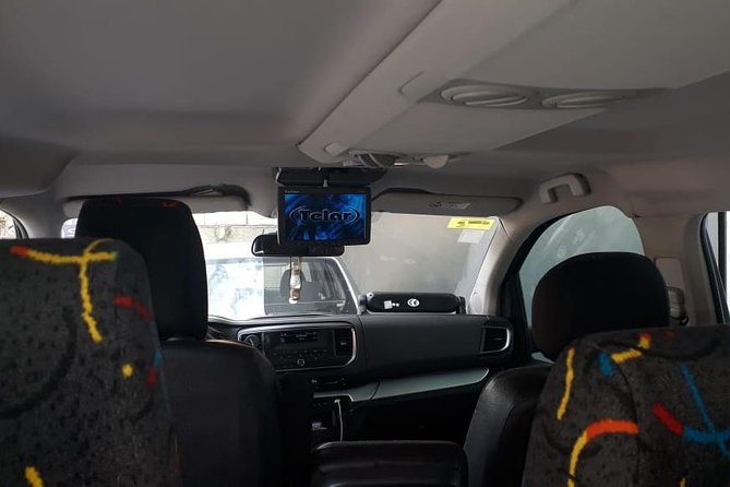 Private Transfer From Santiago Hotel to SCL Airport - Service Description