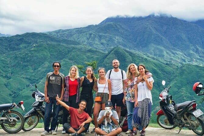 Private transfer from Sapa to Lao Cai Train Station - The Experience of Booking and Customer Service