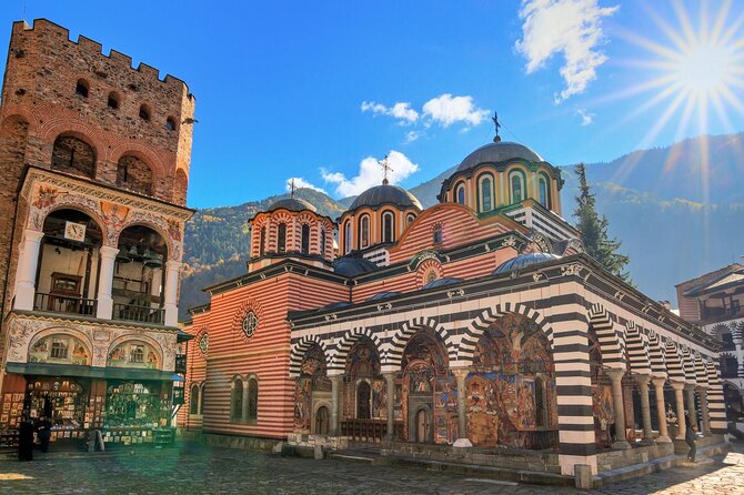 Private Transfer From Sofia to Bansko with Rila Monastery Visit - Key Points