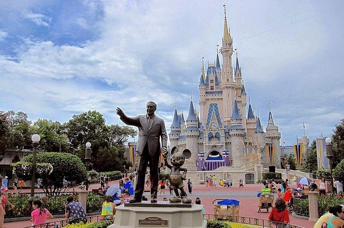 Private Transfer from St. Petersburg to Port Canaveral - Who Should Consider This?