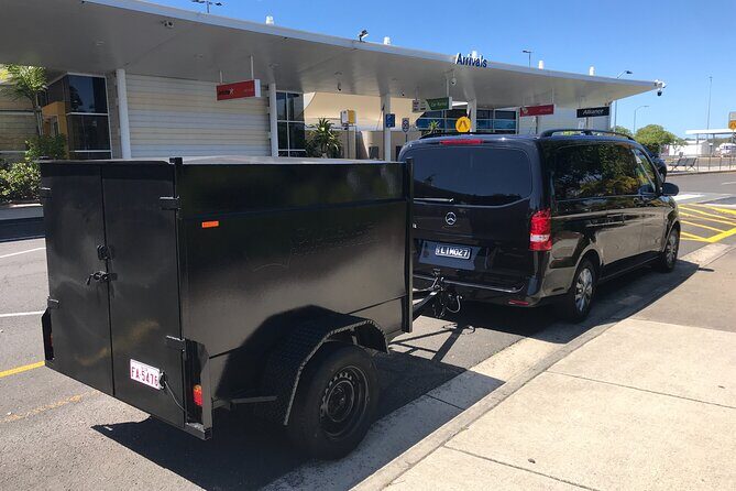 Private Transfer from Sunshine Coast Airport to Noosa 7 seater + Luggage Trailer - First Impressions and Booking Experience