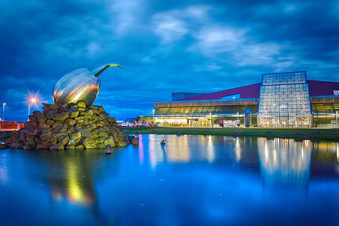 Private Transfer From/To KEFlavik International Airport (KEF) - Key Points