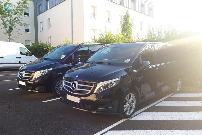 Private Transfer from Versailles to CDG / ORY airport or Paris - Who Should Consider This Service?