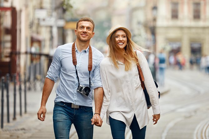 Private Transfer from Warsaw to Vienna with 2h of Sightseeing - FAQ