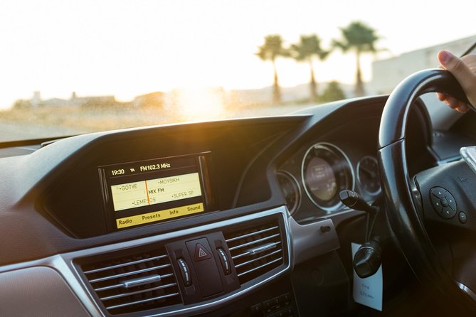 Private Transfer: Larnaca Airport to Protaras With Return 1-14 Pax - Service Highlights