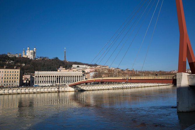 Private Transfer: Lyon Airport LYS to Lyon City in Luxury Van - FAQ