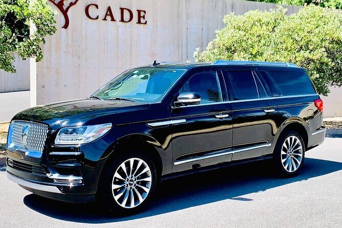 Private Transfer: Midway Airport MDW to Chicago by Luxury SUV - A Detailed Look at the Private Transfer Service