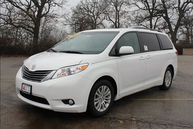 Private transfer Minivan from or to CLT, GSP, Charlotte NC and Greenville SC - A Deep Dive into the Private Minivan Transfer Experience