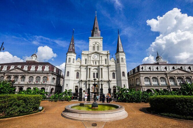 Private Transfer: New Orleans to Louis Armstrong Airport MSY in Luxury SUV - A Detailed Look at Your New Orleans Airport Transfer