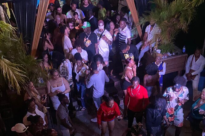 Private Transfer Nightlife 2727 Lounge and Taboo in Montego Bay - An In-Depth Look at the Nightlife Transfer Experience