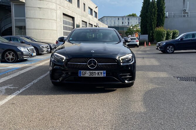 Private Transfer Paris from and to Airport (CDG, Orly, Beauvais) - Booking and Communication: The Small Details Matter