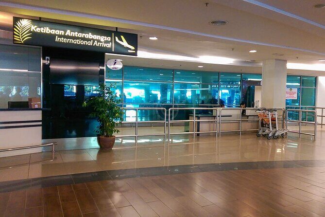 Private Transfer : Penang International Airport Departure - Ease and Comfort from Your Hotel to the Airport