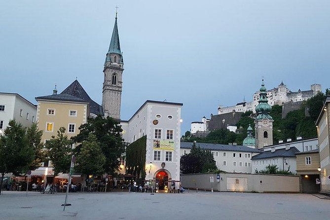 Private Transfer Prague to Salzburg With 2h Stop in Krumlov in a Sanitized Car - Meeting & Pickup