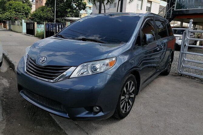 Private Transfer Punta Cana Airport to Bavaro (Redondo) - The Experience in Action