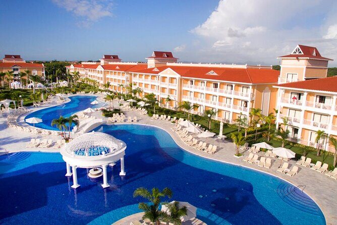 Private Transfer Punta Cana Airport to/from Bahia Principe Aquamarine - Key Points