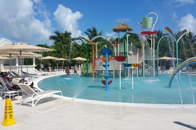 Private Transfer Punta Cana Airport to/from Bahia Principe Esmeralda - A Closer Look at the Experience