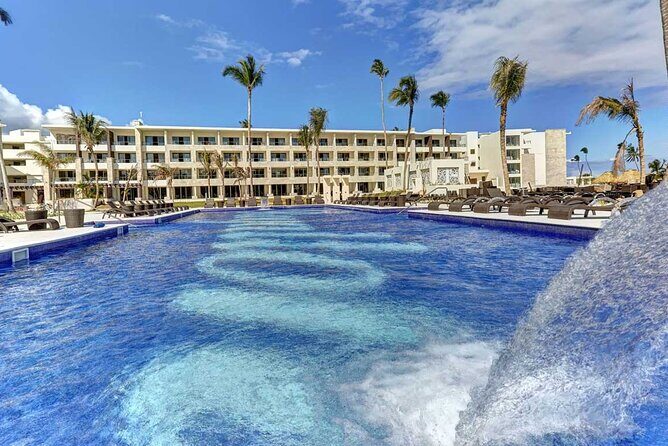 Private Transfer Punta Cana Airport to/from Royalton Bavaro - What to Expect from Your Punta Cana Transfer