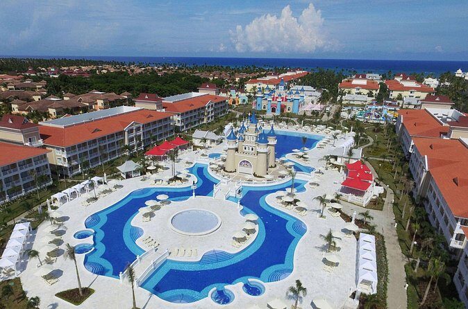 Private Transfer Punta Cana Airport to or from Bahia Principe Fantasia - The Sum Up