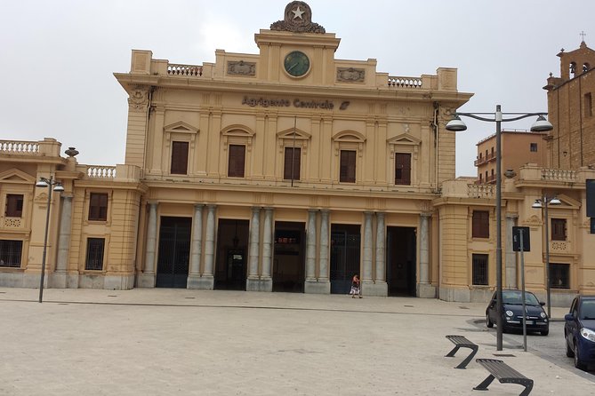 Private Transfer Round Trip Catania Airport Taormina Giardini Naxos Letojanni - The Itinerary and Service Details