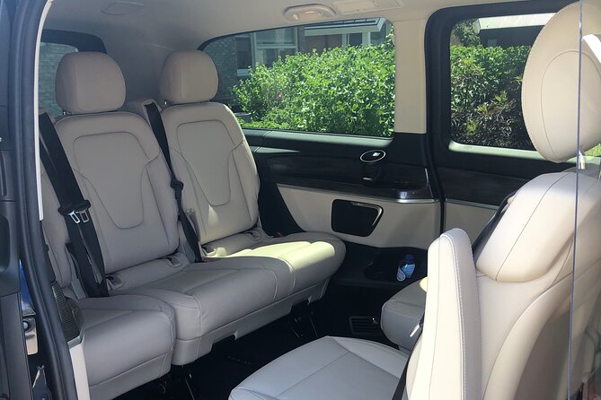 Private transfer Schiphol (AMS) to or from Rotterdam - FAQs