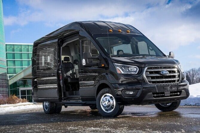 Private Transfer Theme Park Hotels to Orlando Airport by Bus/Limo - Key Points