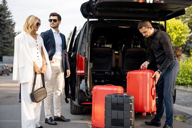 Private Transfer to and from SAN San Diego International Airport - Key Points