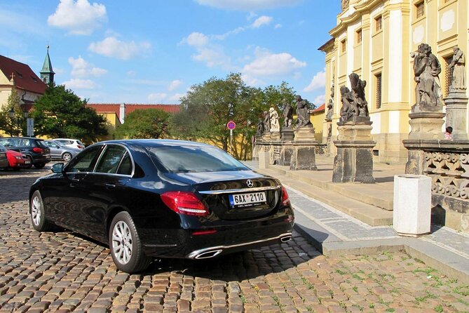 Private Transfer to Prague from Berlin - The Scenic and Practical Benefits