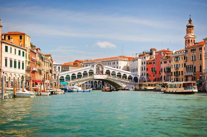 Private Transfer: Venice to Marco Polo Airport VCE in Luxury Van - A Closer Look at the Experience