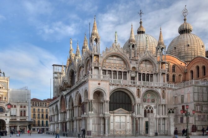 Private Transfer: Venice to Marco Polo Airport VCE in Luxury Van - Frequently Asked Questions
