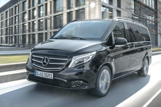 Private Transfer: Versailles to Paris Airport CDG by Luxury Van - What Makes It Stand Out?