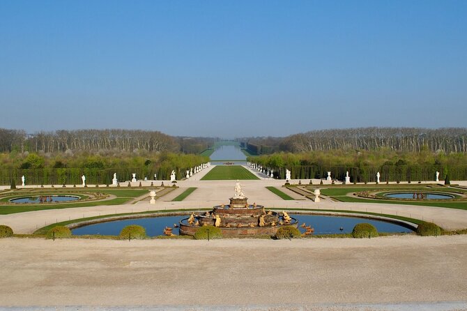 Private Transfer: Versailles to Paris Airport CDG by Luxury Van - Who Will Find This Transfer Most Useful?