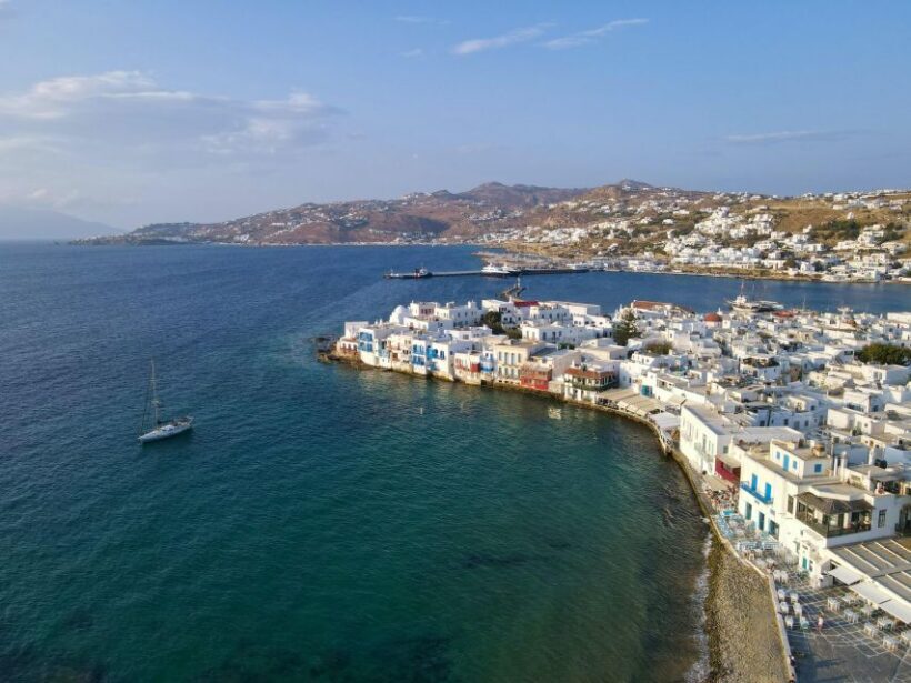 Private Transfer:From your Villa to Mykonos Old Port-minivan - FAQs