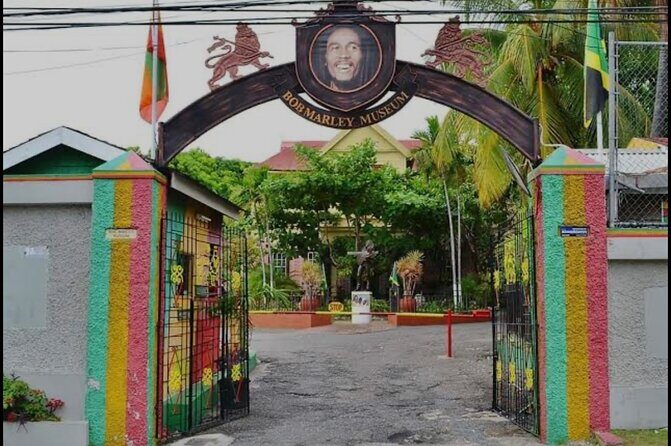 Private Transfers All Around Jamaica - Practical Tips for Travelers